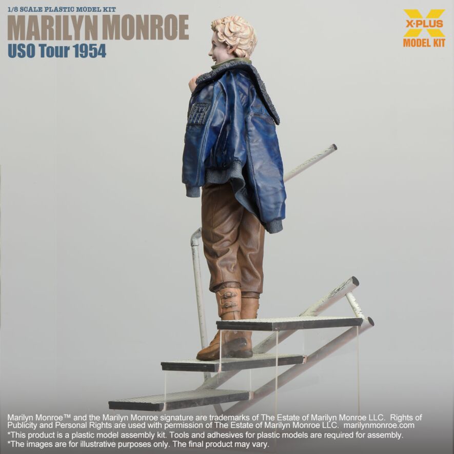 1/8 Scale Marilyn Monroe USO Tour 1954 Plastic Model Kit