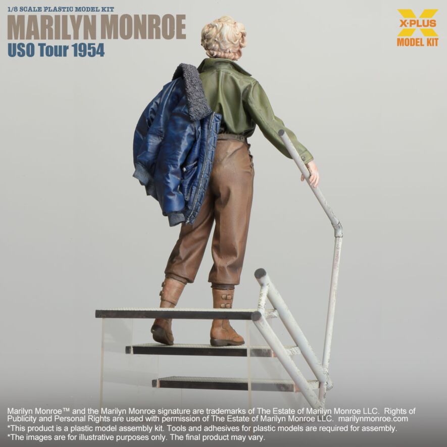 1/8 Scale Marilyn Monroe USO Tour 1954 Plastic Model Kit