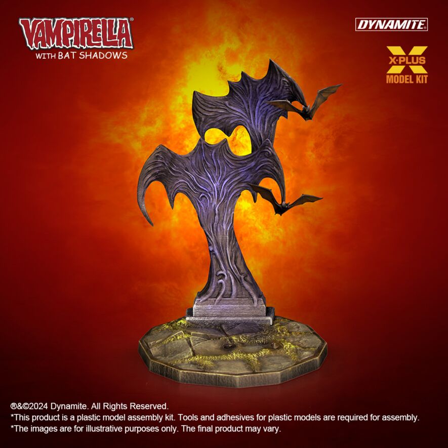 1/8 Scale Vampirella with Bat Shadows